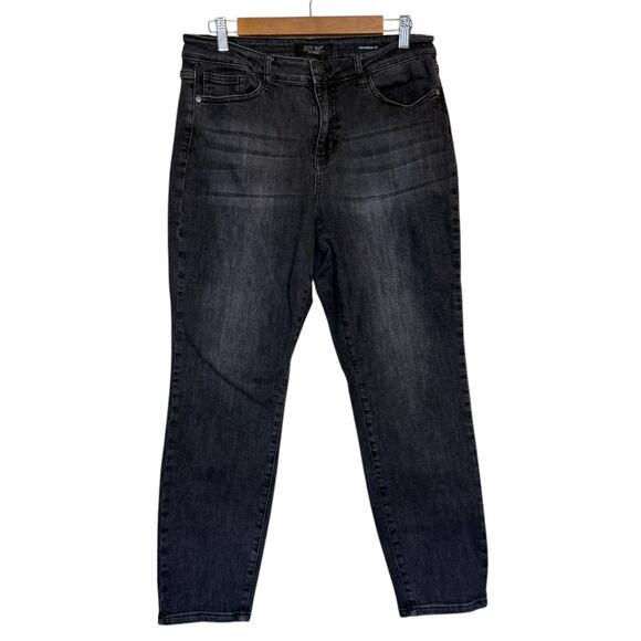 Judy Blue | Jeans | Judy Blue Jeans Women 1 Charcoal Black Boyfriend ...